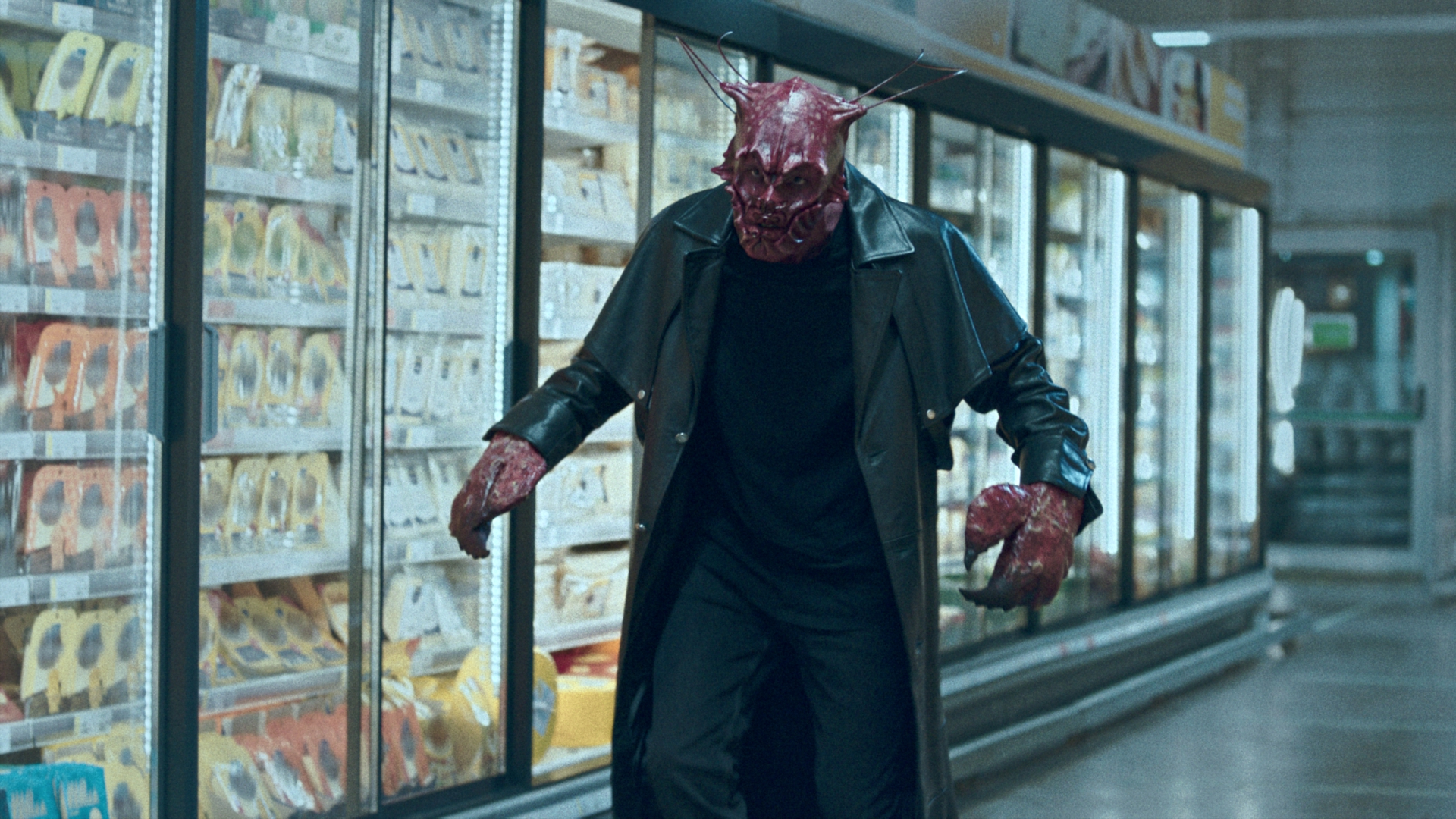 Color grading for “METRO” commercial by Evgeny Gvozdev – Dehancer Blog