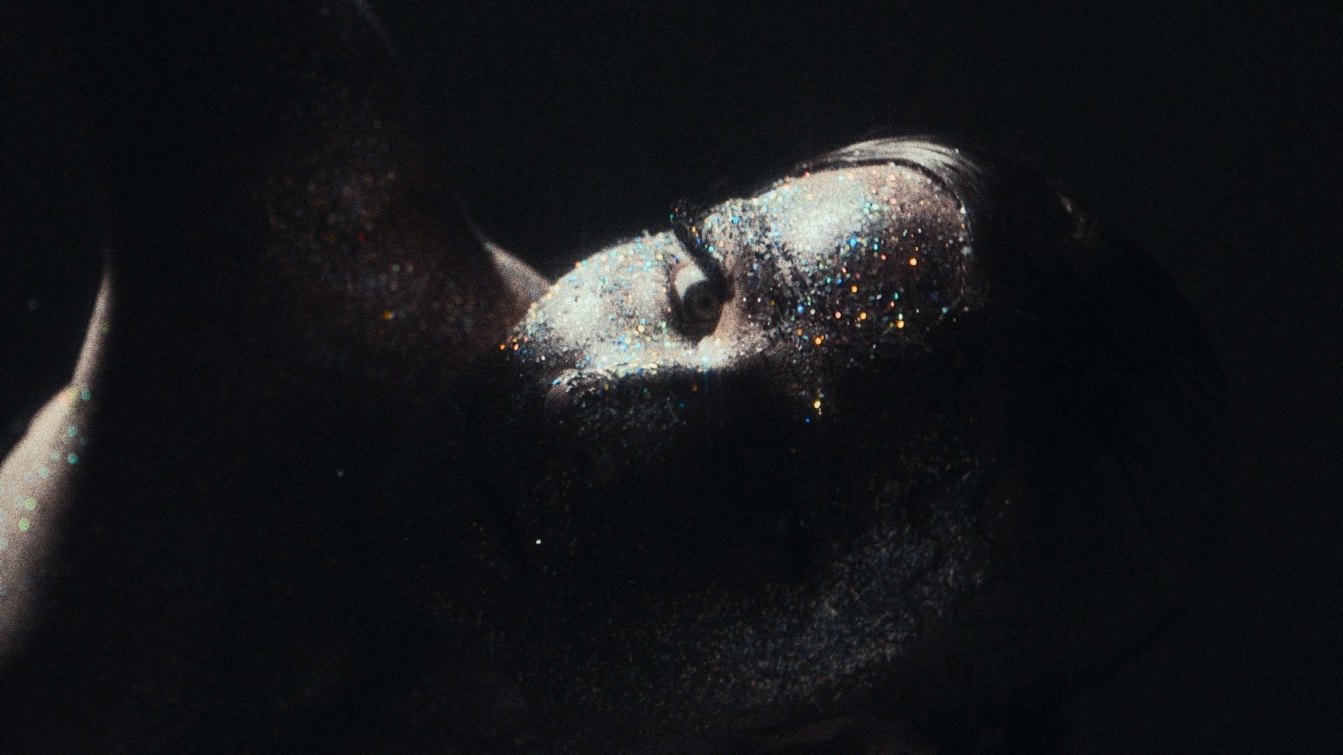 Screen grabs from the “Erika lundmoen – NEOTDAM” music video. Color ...