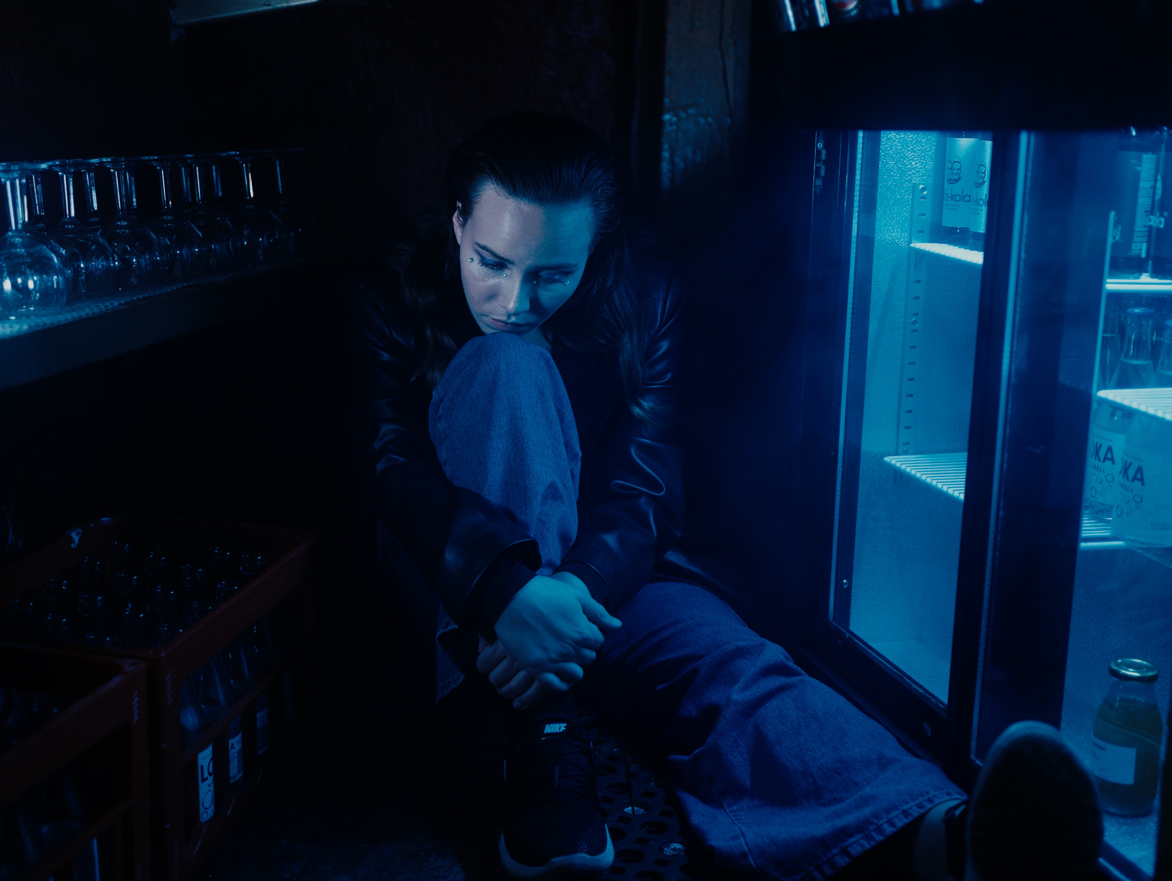 Screen grabs from the «Läroverket – Enslingen» music video. Color ...