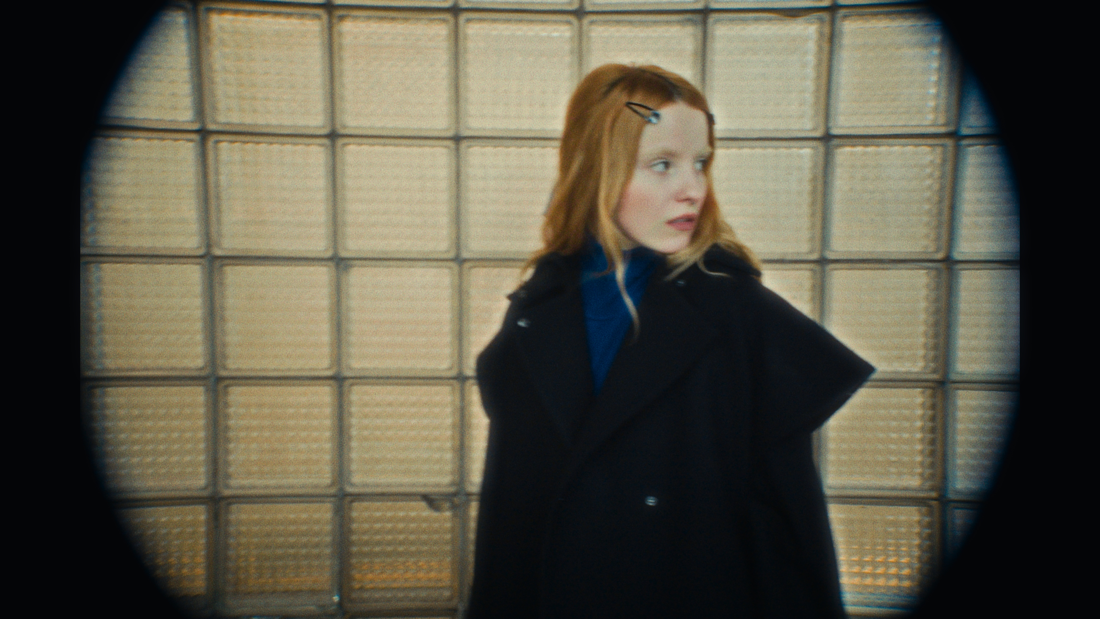 Screen grabs from the «SINTEZIA» fashion video. Color graded by ...